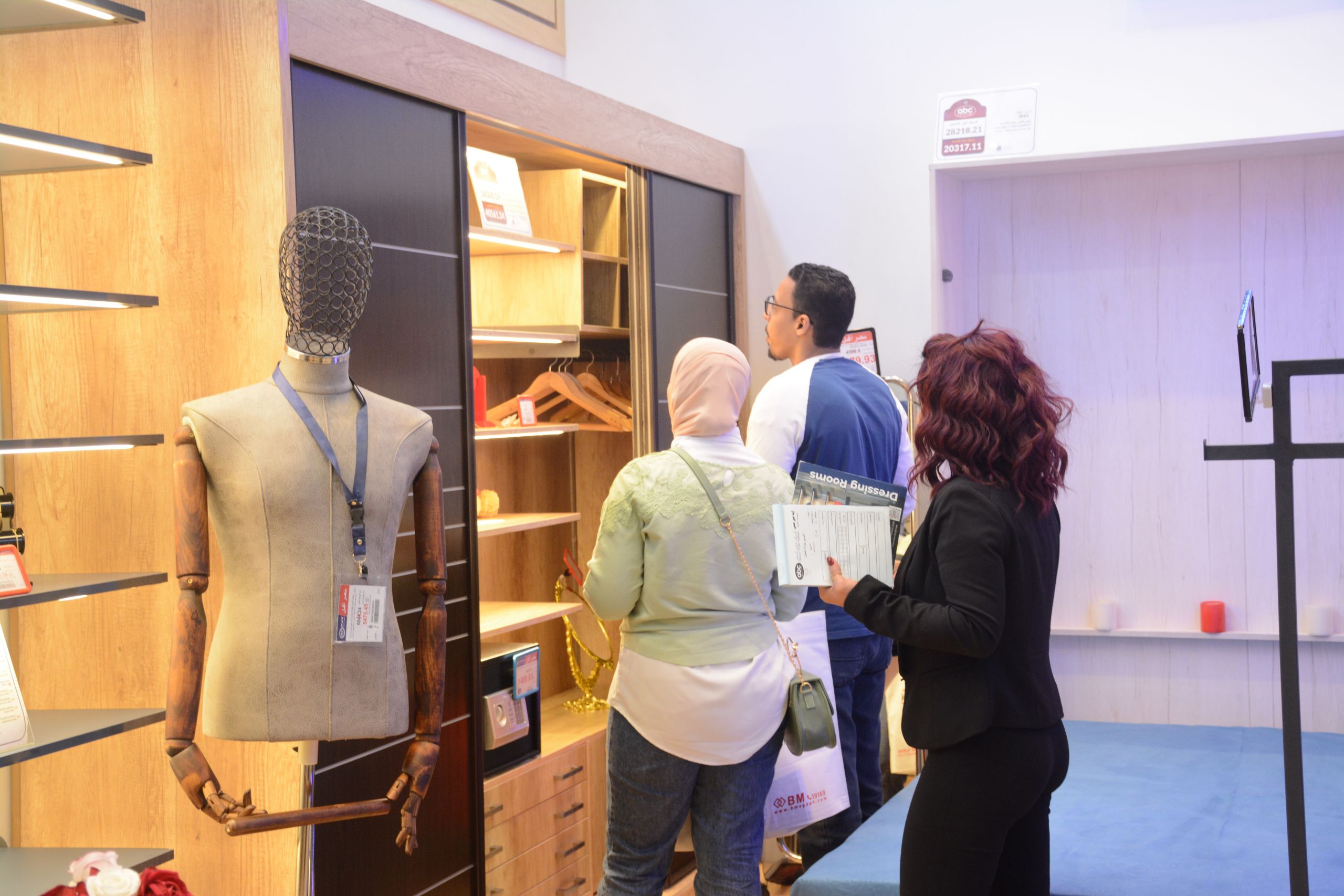 abc provides Wall and murphy beds at Le marche expo 2022